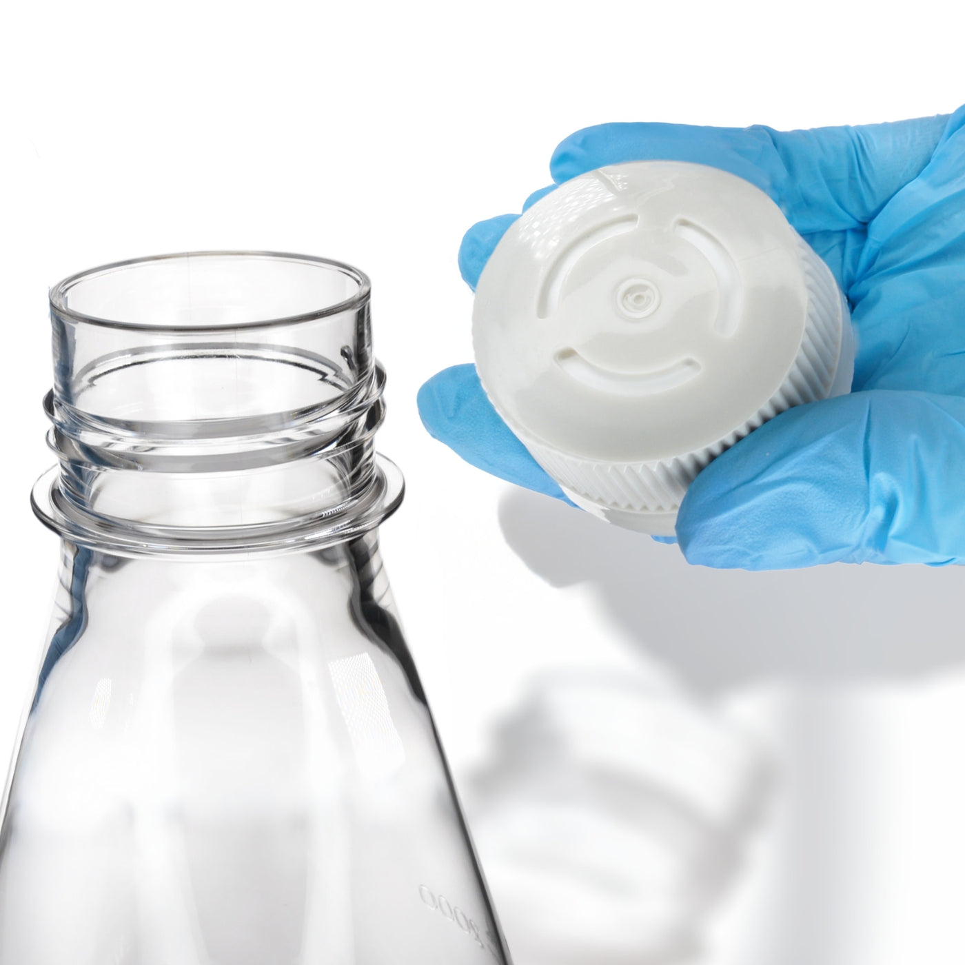 Eisco - Pack of 1, 2L Sterile PETG Erlenmeyer Flask, Vented, Flat Bott ...