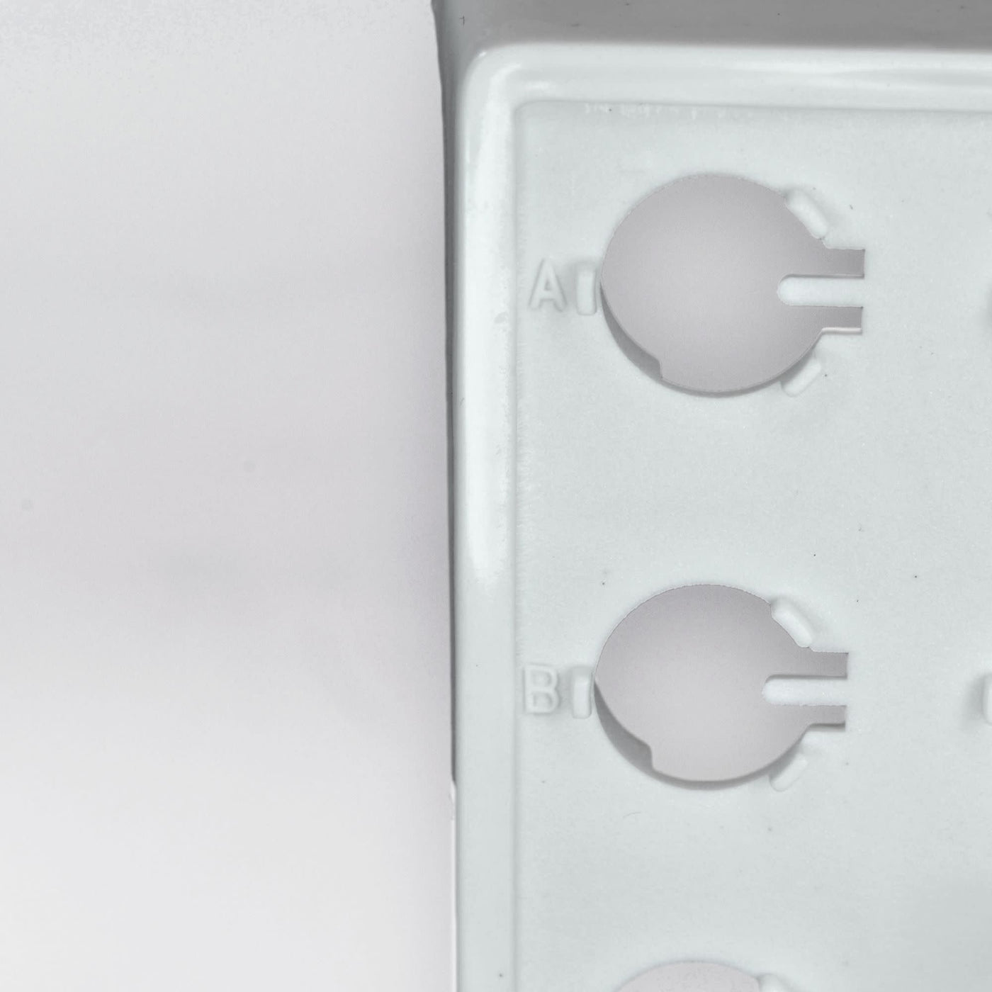 Eisco - Micro-Centrifuge Tube Rack Pack of 12 - Polypropylene, Autocla ...